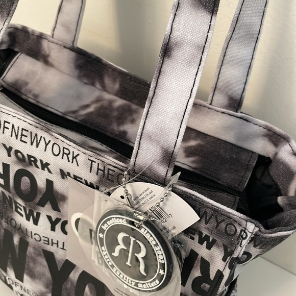 Robin Ruth | Bags | Robin Ruth Original Tote | Poshmark